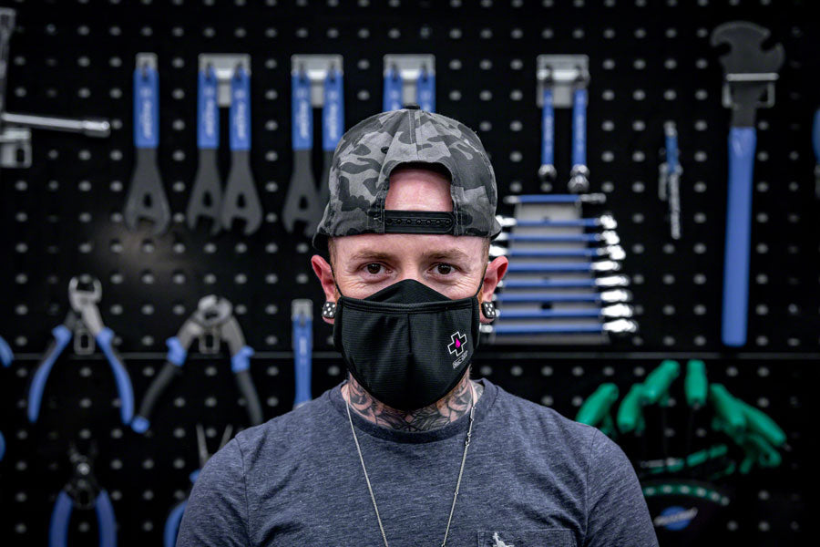 Muc-Off Reusable Face Mask - Black Small – Howler Bike Park
